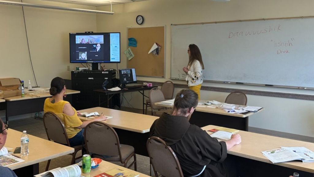 Home - Crow Language Consortium